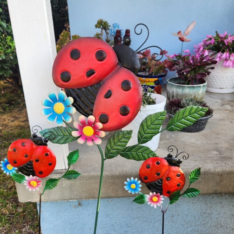 20+ DIY Yard Art Ideas to Add Whimsy, Color & Personality to Your ...