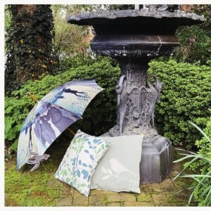 20+ DIY Yard Art Ideas to Add Whimsy, Color & Personality to Your ...