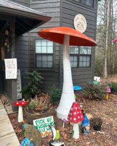20+ DIY Yard Art Ideas to Add Whimsy, Color & Personality to Your ...
