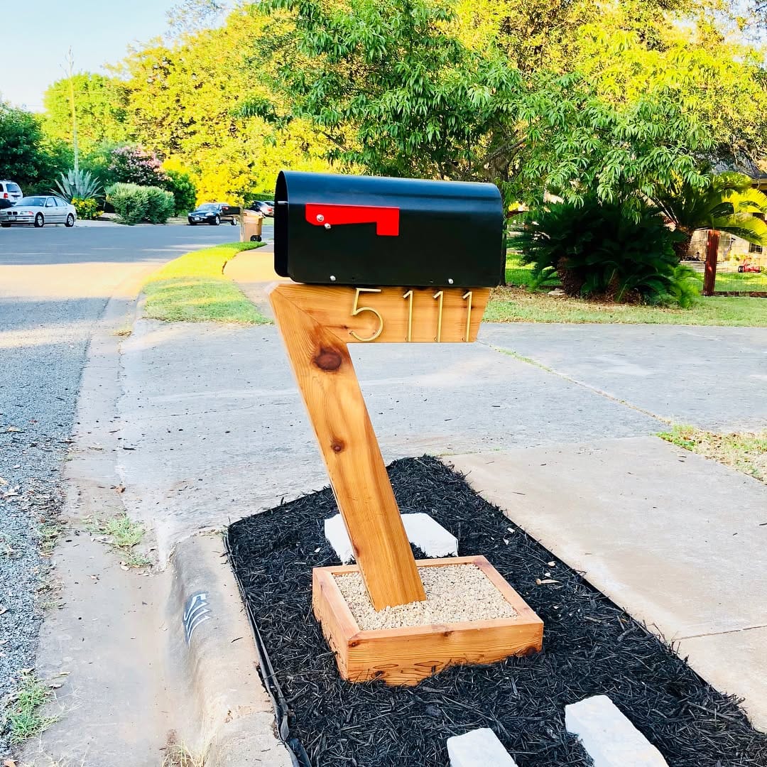 15+ Modern DIY Mailbox Ideas to Upgrade Your Curb Appeal with Style