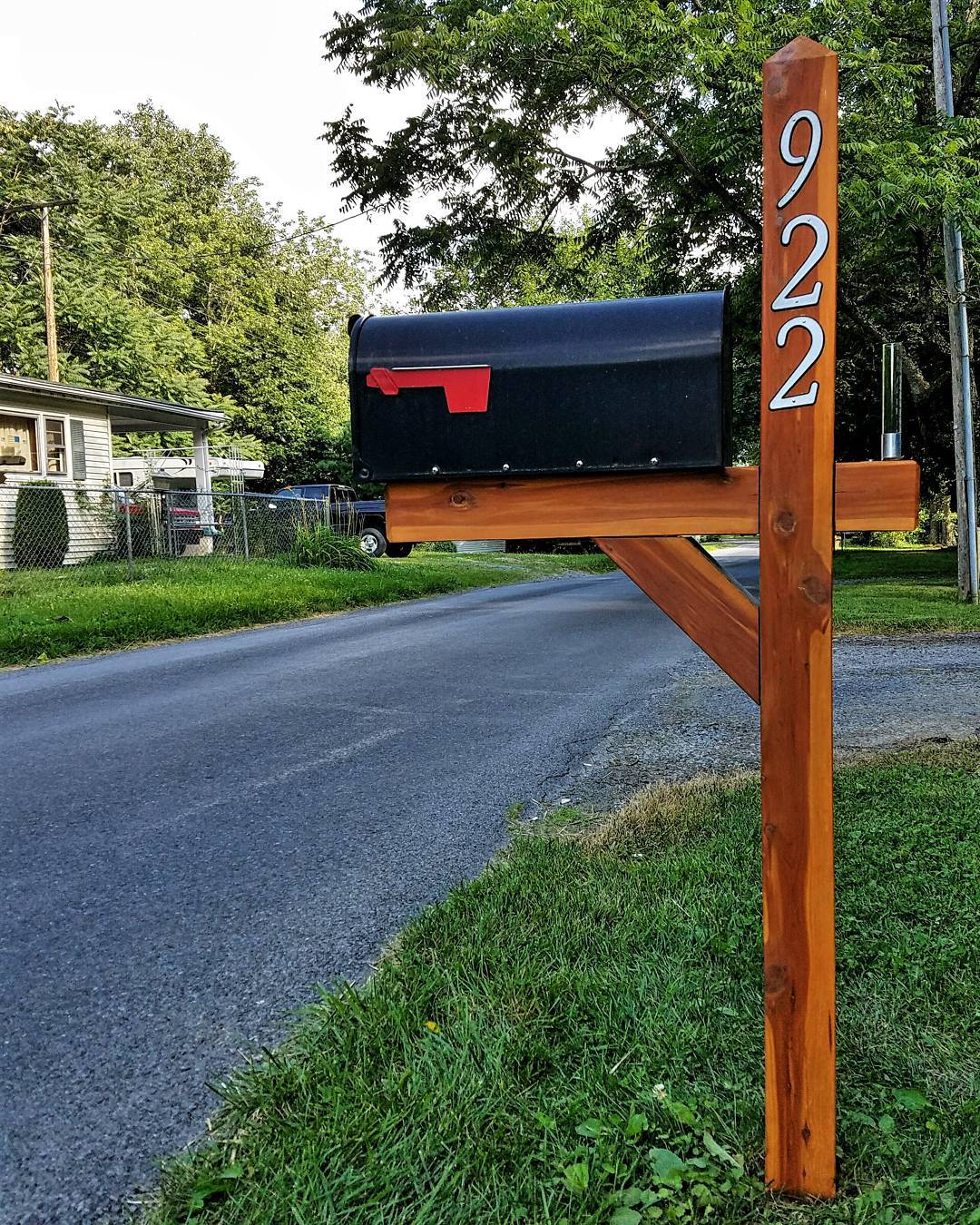 15+ Modern DIY Mailbox Ideas to Upgrade Your Curb Appeal with Style