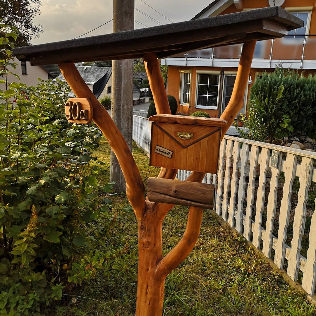 15+ Modern DIY Mailbox Ideas to Upgrade Your Curb Appeal with Style