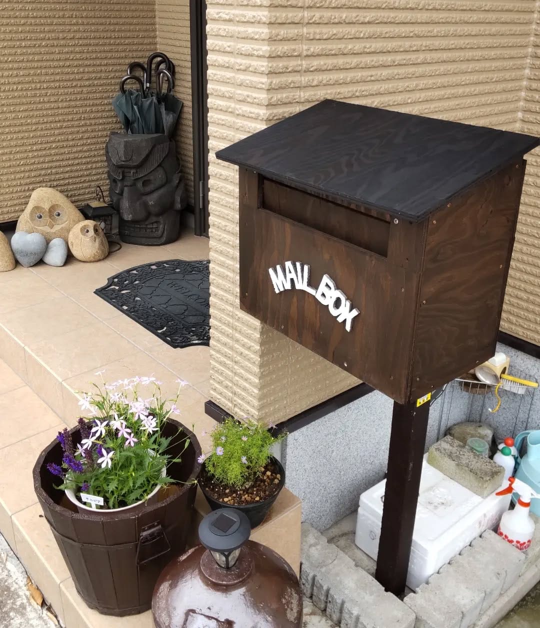 15+ Modern DIY Mailbox Ideas to Upgrade Your Curb Appeal with Style